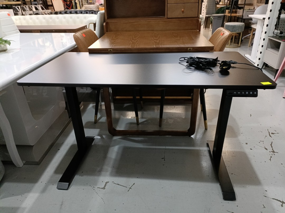 GRAILE Programmable Electric Adjustable Table in BLACK, Furniture ...