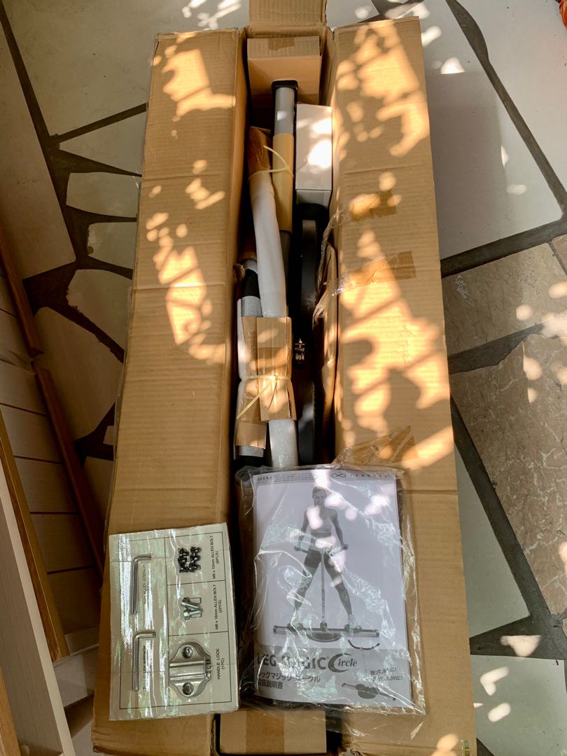 Leg Magic Circle, Sports Equipment, Exercise & Fitness, Cardio ...