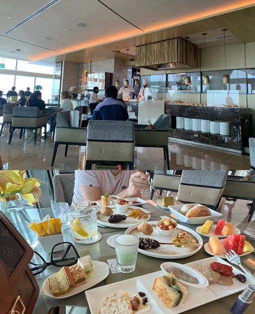 mbs- club 55 Cocktail dinner high tea breakfast Marina Bay Sands hotel ...