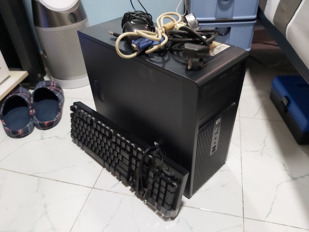 Old HP desktop, Computers & Tech, Desktops on Carousell