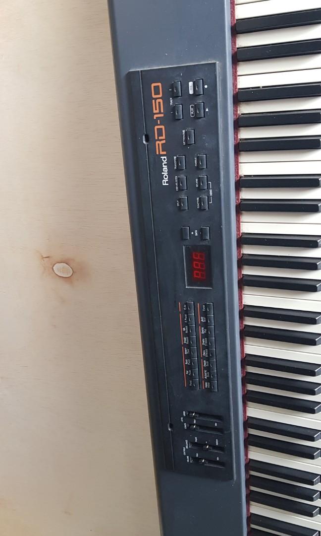 Roland RD-150 keyboard piano, Hobbies & Toys, Music & Media, Musical ...