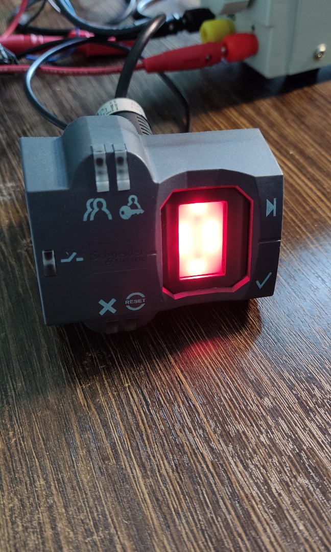 Schneider Harmony XB5S1B2L2 Biometric Switch Fingerprint Scanner ...