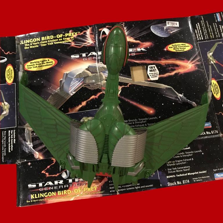 Star Trek: Generations Klingon Bird-of-Prey The K'Vort Class Cruiser as ...