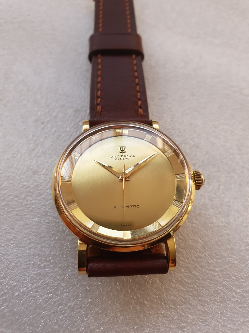 Universal Geneve Polerouter De Luxe 18k solid gold vintage watch ...