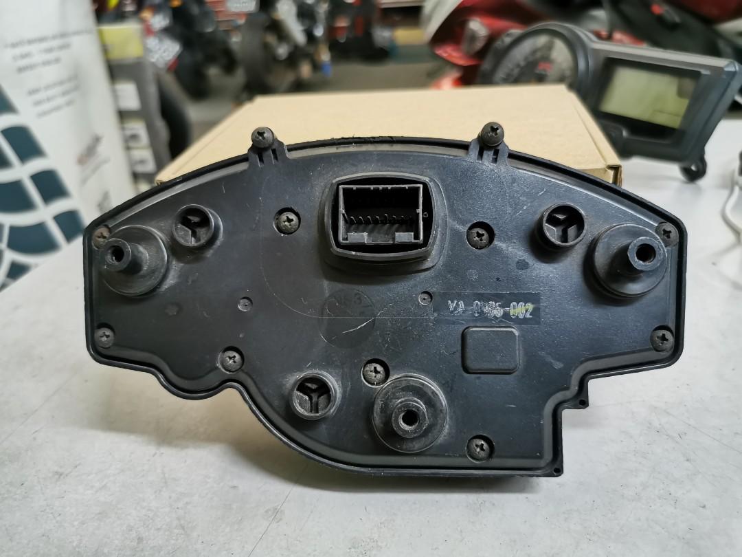 Yamaha R1 Meter 2004-2006 5VY, Motorcycles, Motorcycle Accessories on ...
