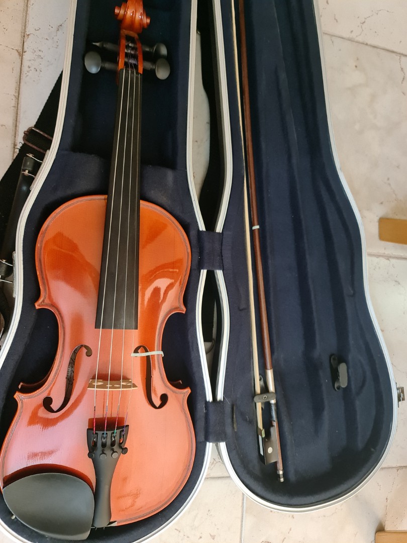 YAMAHA VIOLIN Model V3 4/4, Hobbies & Toys, Music & Media, Musical ...