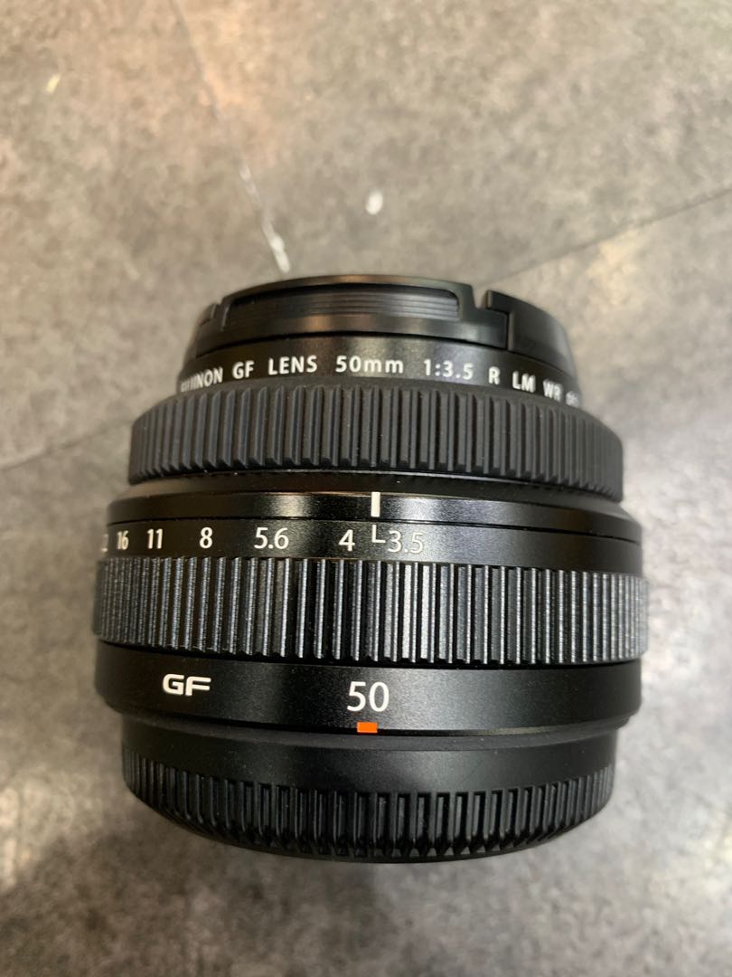 95% Fujifilm GF50 Gf 50mm f3.5 gfx, 攝影器材, 鏡頭及裝備 - Carousell