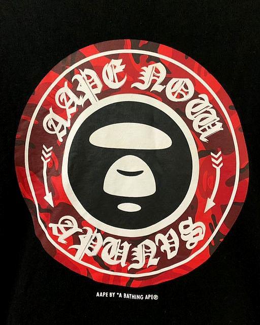 AAPE BY A BATHING APE OLD ENGLISH FONT LONG SLEEVE SHIRT, Men's Fashion ...