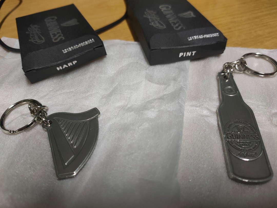 Arthur Guinness x ROYAL SELANGOR keychain #HuatNotBin, Hobbies & Toys ...