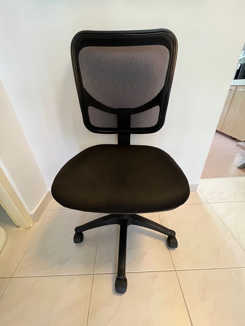 Check out 'Adjustable work / office chair (black)', Furniture & Home ...