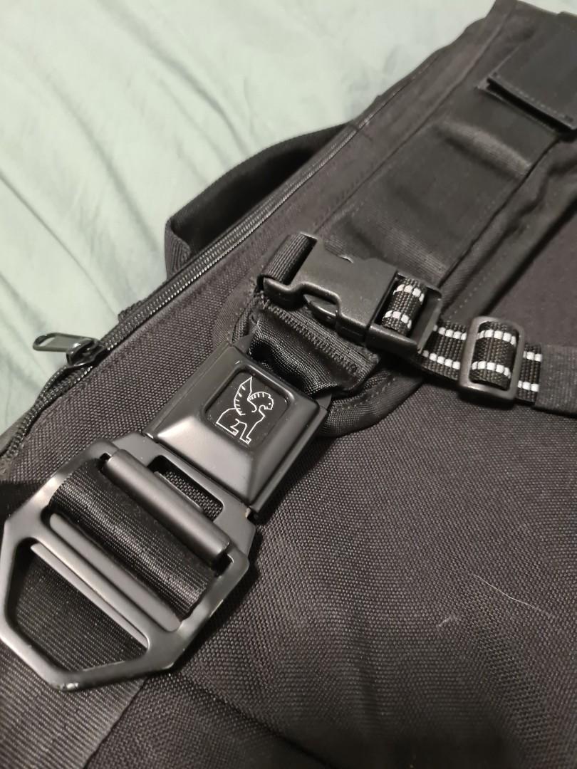 Chrome Citizen Messenger Bag, Men's Fashion, Bags, Sling Bags on Carousell