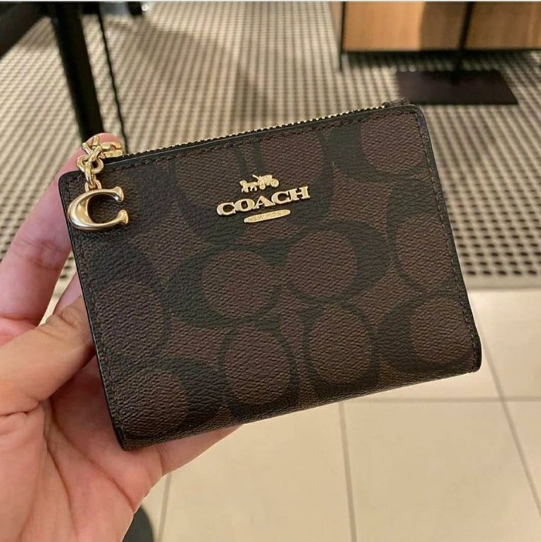 Coach F78802 Snap Card Case In Signature Canvas-Brown, Women's Fashion ...