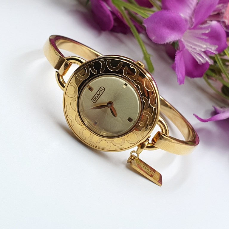 Coach Signature C Phoebe Quartz Gold Bezel Gold Dial Gold Ladies Bangle ...