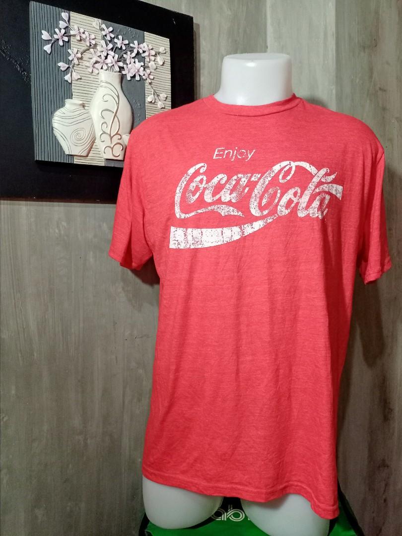 Original Coca-cola t-Shirt, Men's Fashion, Tops & Sets, Tshirts & Polo ...