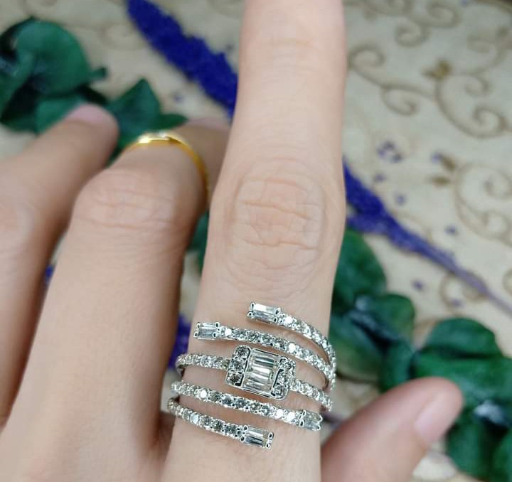 Diamond Layer Ring, Women's Fashion, Jewelry & Organizers, Rings on ...