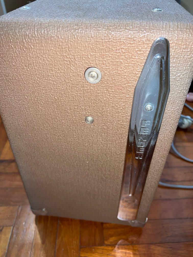 Fender Acoustasonic Junior Amp, Hobbies & Toys, Music & Media, Musical ...