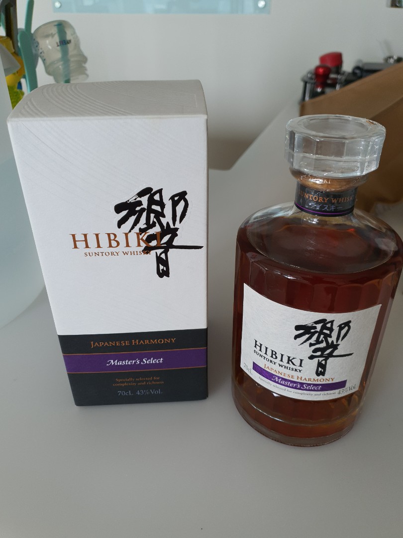 Hibiki whisky, Food & Drinks, Alcoholic Beverages on Carousell