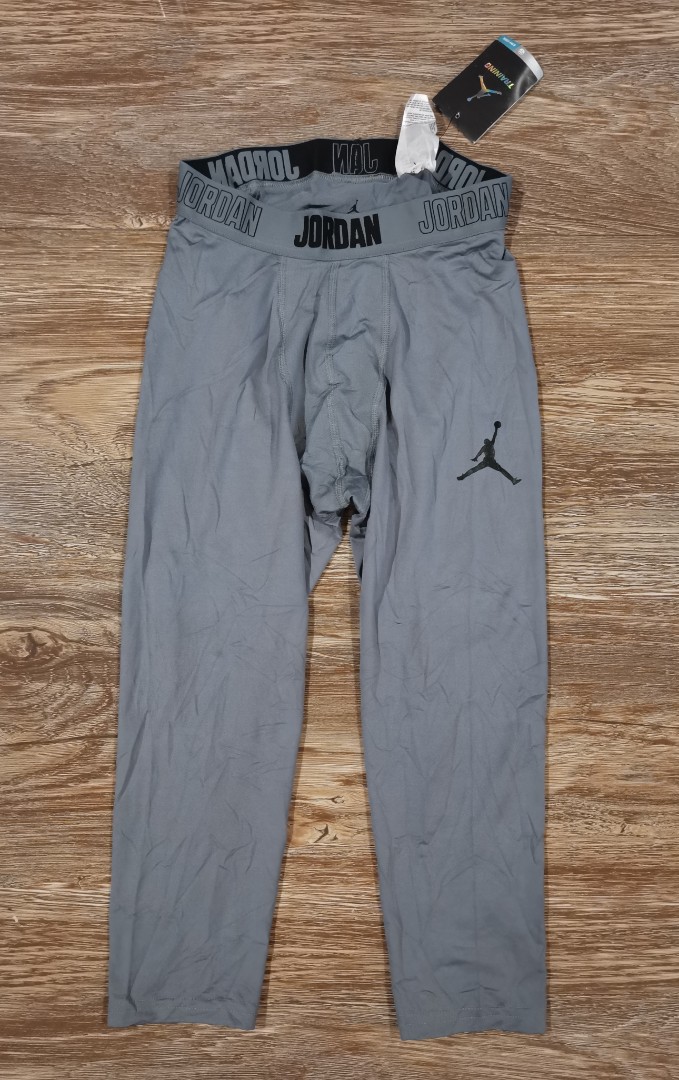 Jordan Compression 3/4 Tights, Men's Fashion, Activewear on Carousell