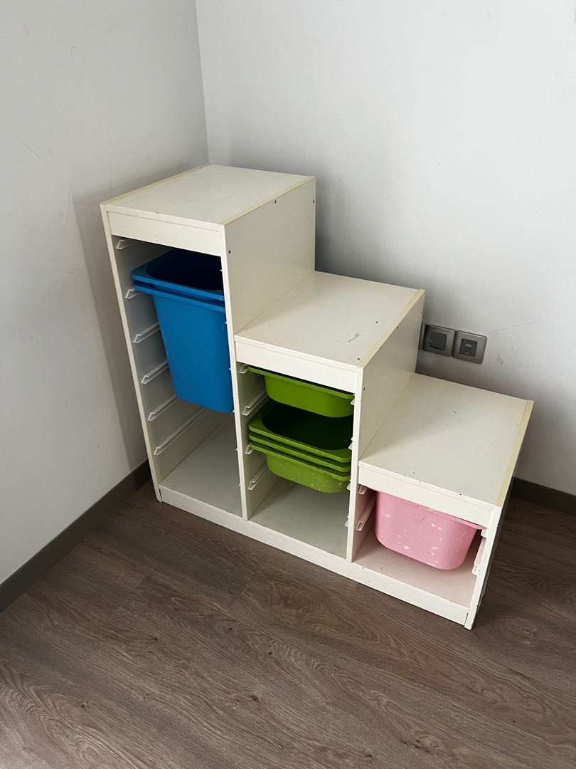 Kids room storage cabinet with plastic pull out drawers, Furniture ...