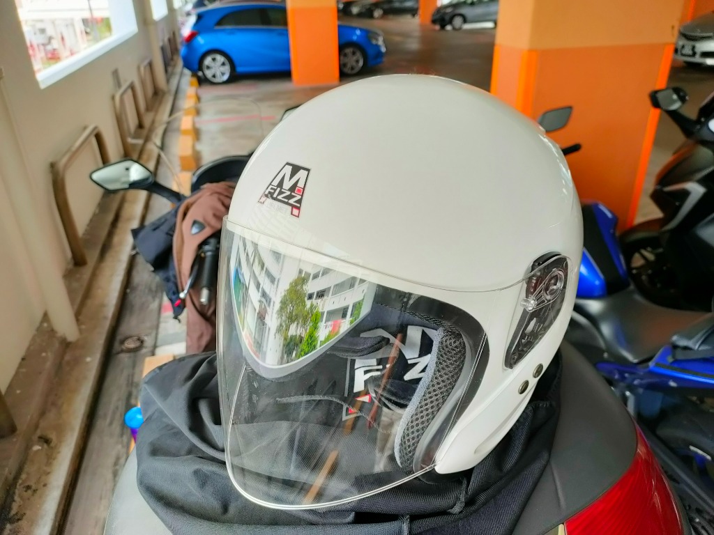 MFIZZ MF-01 Helmet White Large, Motorcycles, Motorcycle Accessories on ...