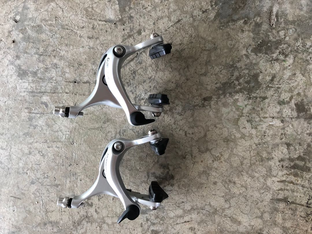 Shimano br-r451 medium reach brake caliper, Everything Else on Carousell