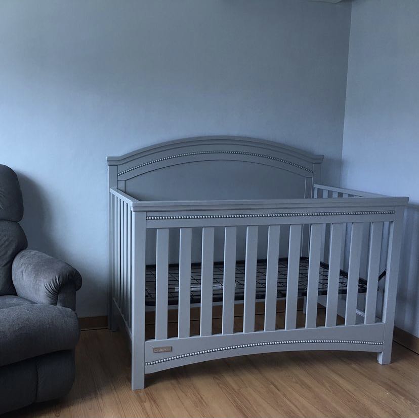 Simmons Kids 4 in 1 Convertible Crib, Babies & Kids, Baby Nursery ...