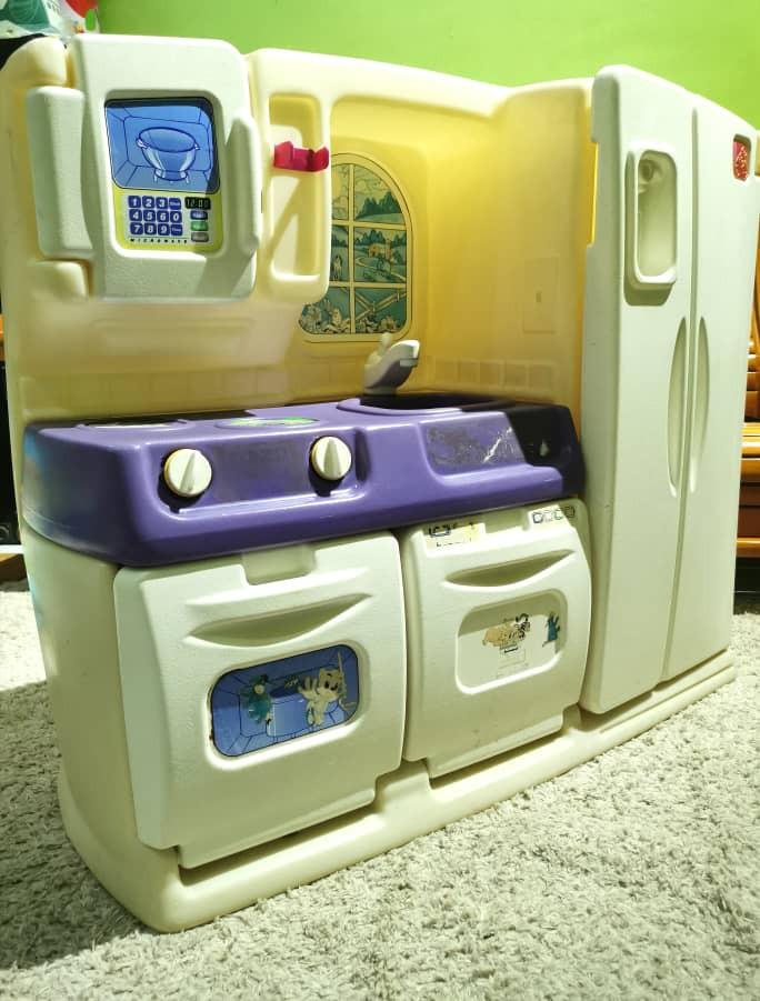 Step 2 Little Helpers Kitchen, Babies & Kids, Going Out, Other Babies ...