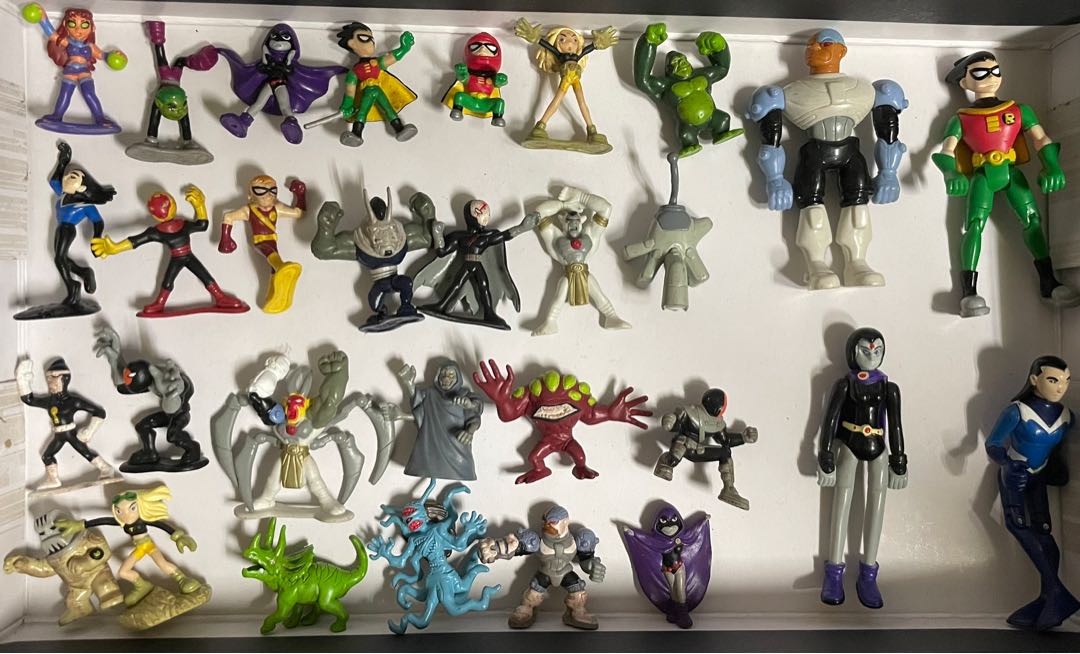 Teen titans Figures, Hobbies & Toys, Toys & Games on Carousell