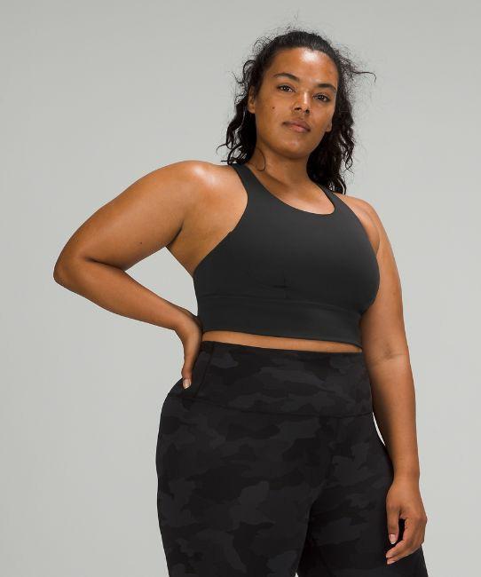 {8} Wunder Train Long Line Bra, Women's Fashion, Activewear on Carousell