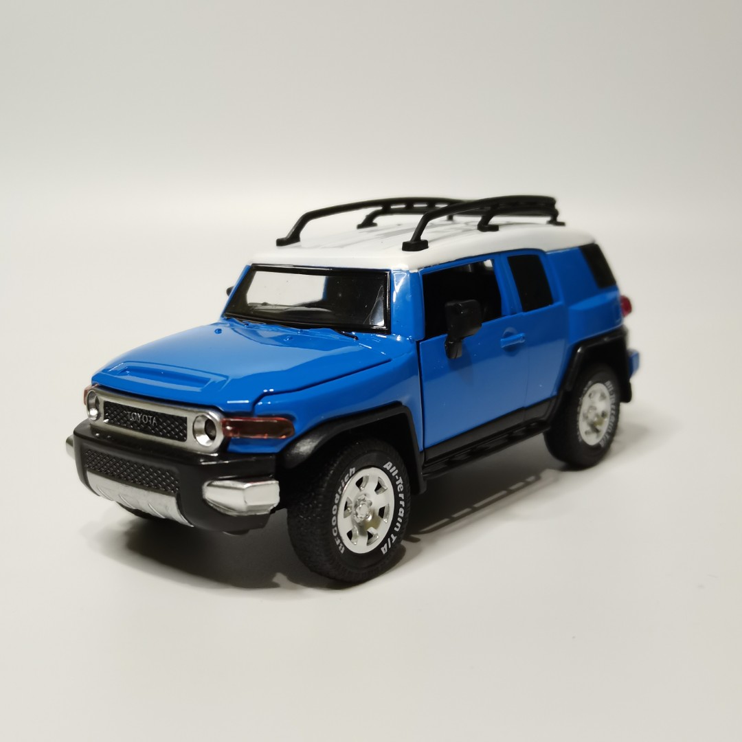 1:32 Toyota FJ Cruiser Toy Car Model Diecast with Box, Hobbies & Toys ...