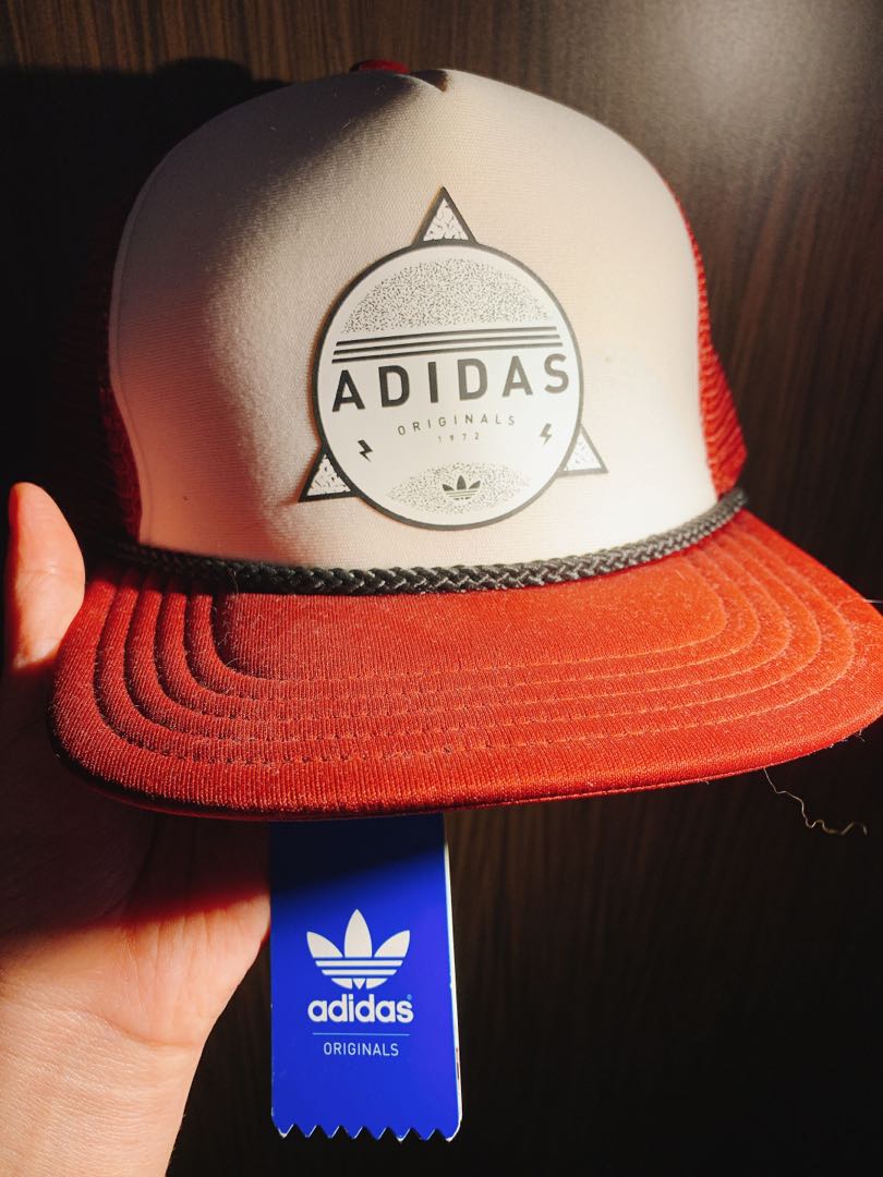 ADIDAS RED CAP, Men's Fashion, Watches & Accessories, Caps & Hats on ...