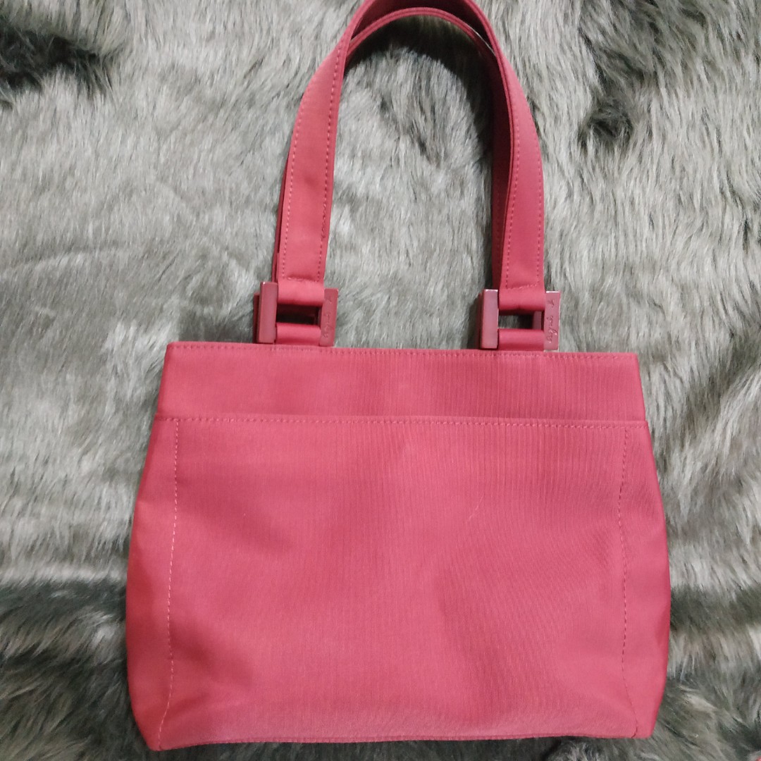 Agnes b. Red Small Tote Bag, Women's Fashion, Bags & Wallets, Tote Bags ...