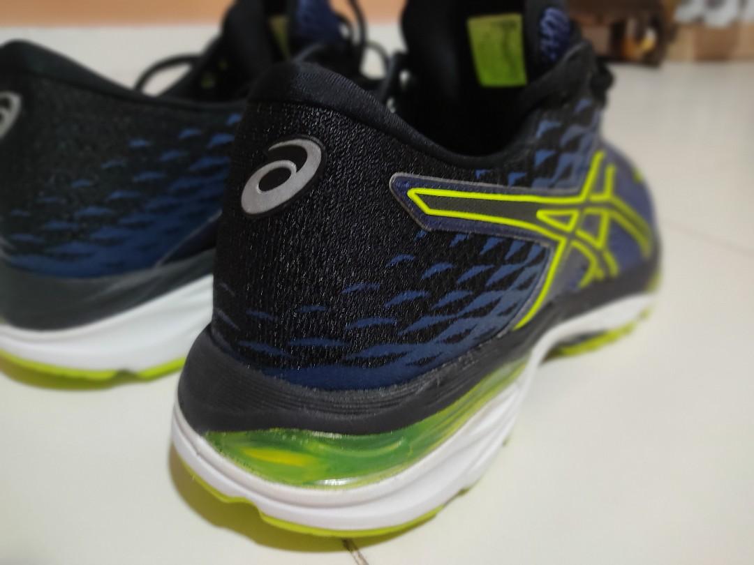 Asics FluidRide (US 9.5), Men's Fashion, Footwear, Sneakers on Carousell