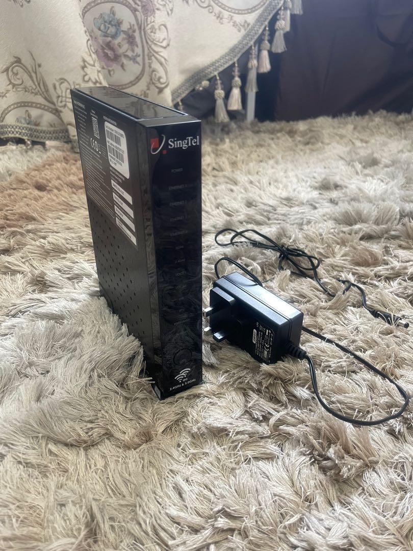 Aztech FG7003GRV(AC) SingTel Modem, Computers & Tech, Office & Business ...