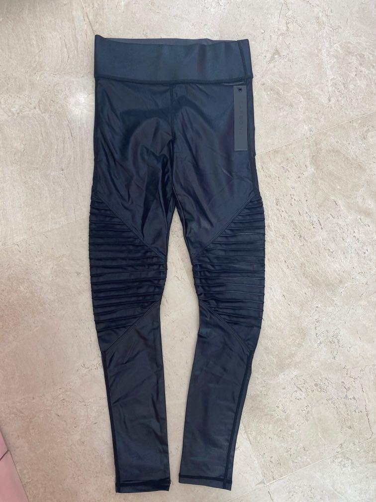Carbon 38 Tights, Women's Fashion, Activewear on Carousell