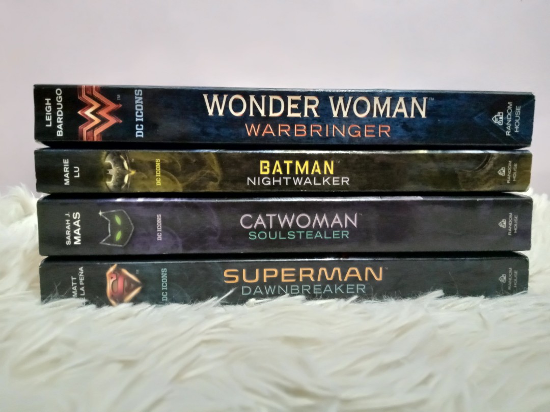 DC Icons Book Set (Sarah Maas, Marie Lu, Leigh Bardugo, Matt De Lapena ...