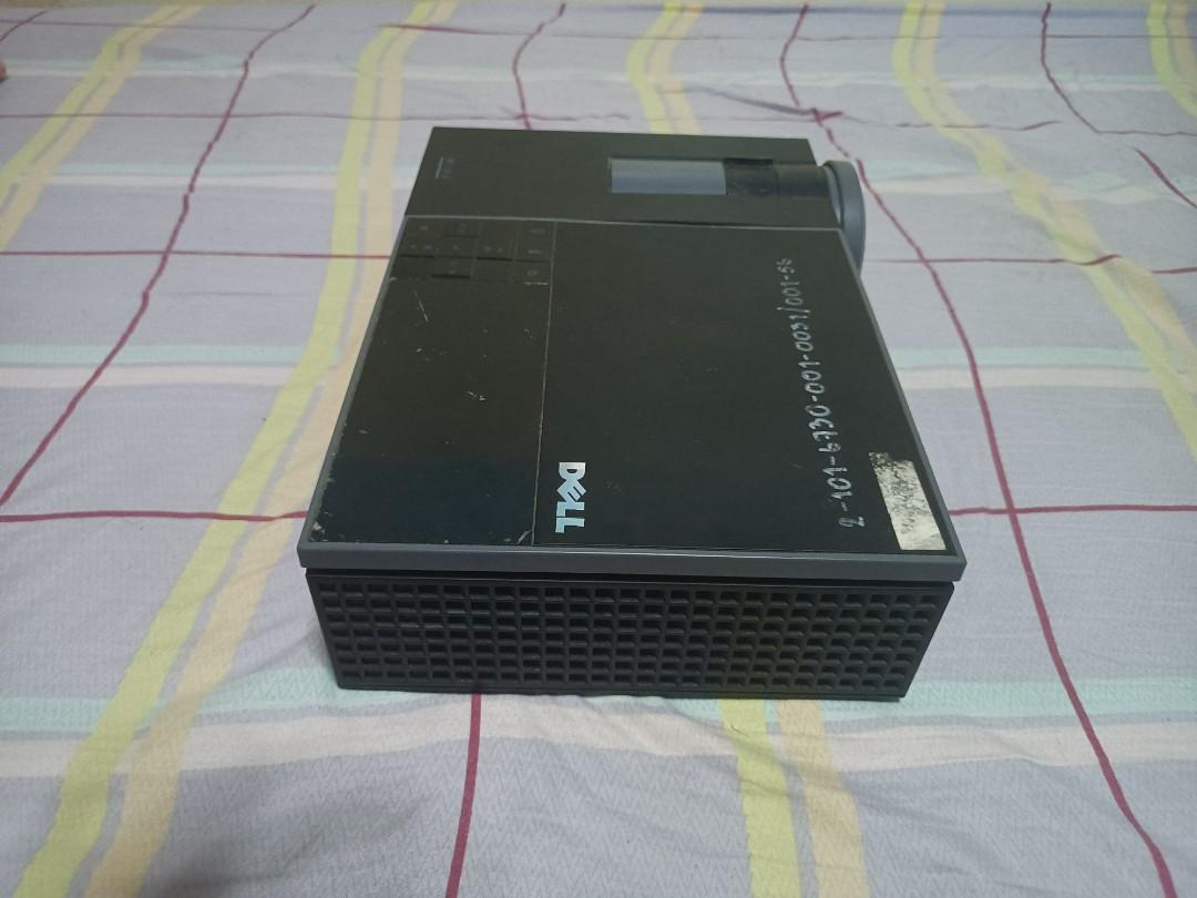 Dell 1610HD Projector, TV & Home Appliances, TV & Entertainment ...