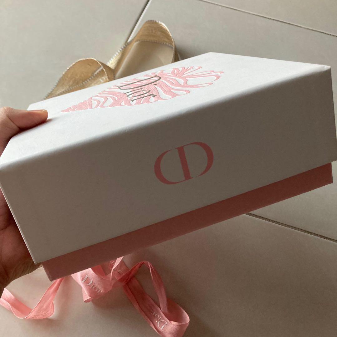 Dior Valentine Box with pink gold ribbon and Dior tissue paper, Luxury ...