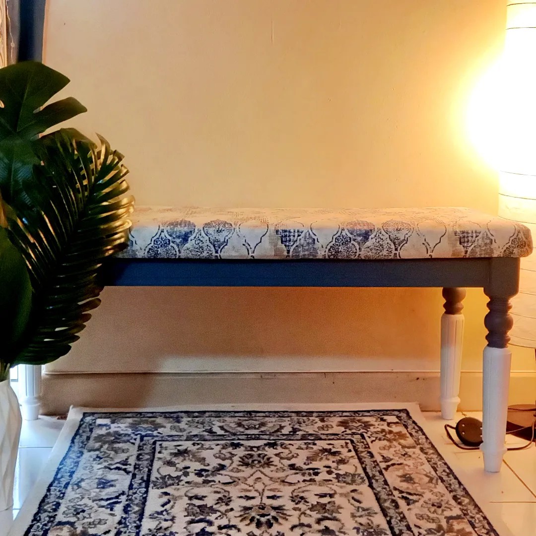 English Style Bench, Furniture & Home Living, Outdoor Furniture on ...