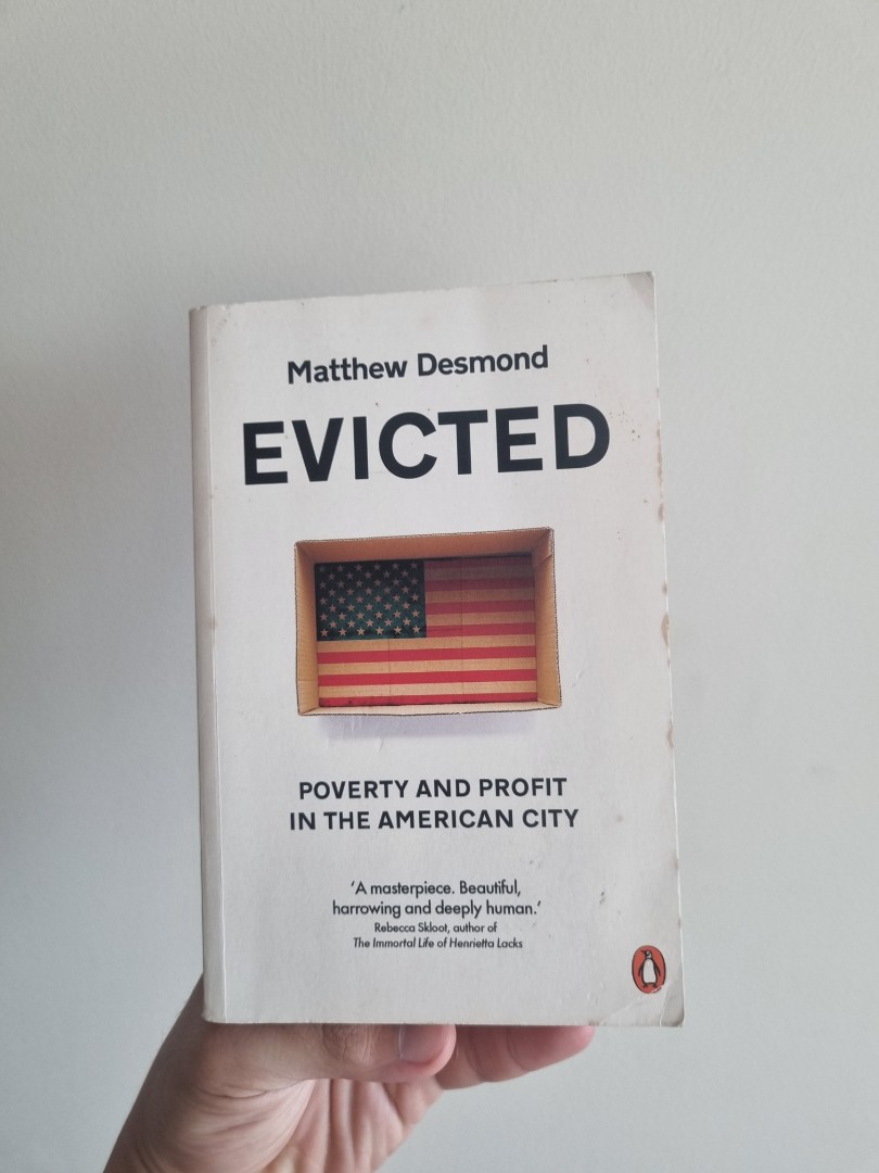 Evicted by Matthew Desmond, Hobbies & Toys, Books & Magazines, Fiction ...