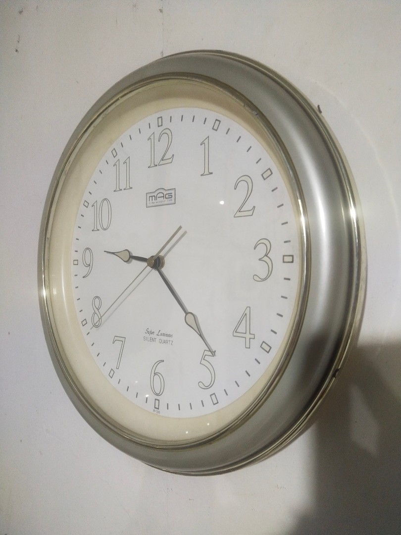 Mag Wall Clock Taiwan, Furniture & Home Living, Home Decor, Clocks on ...