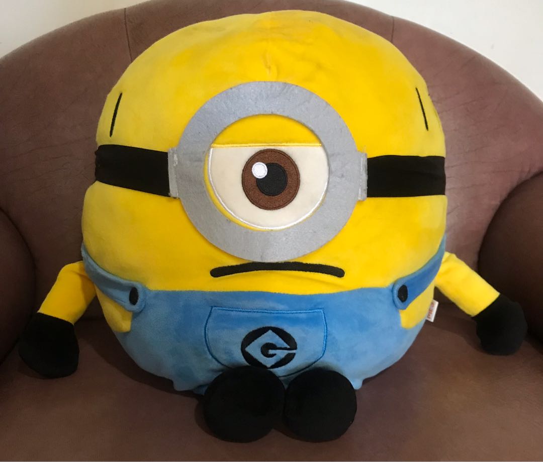 MINION BULKY & MALLOW, Hobbies & Toys, Toys & Games on Carousell