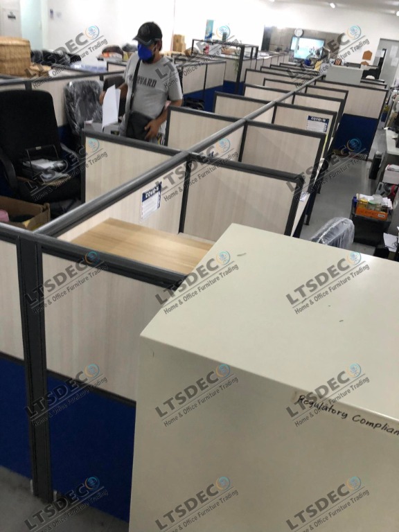 SHARING PANEL WORKSTATION OFFICE PARTITION FURNITURE, Furniture & Home ...