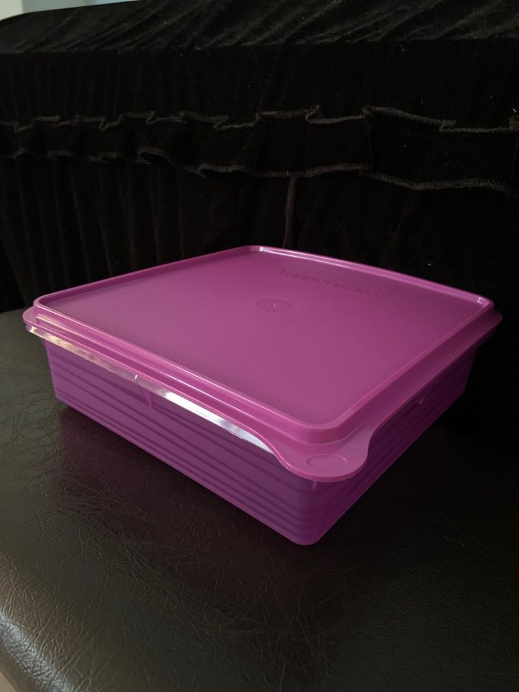 Tupperware Snack Stor 2.9L container, Furniture & Home Living ...