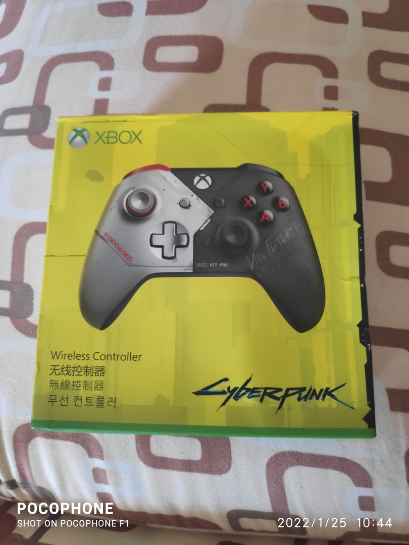 xbox controller cyberpunk 2077 limited edition, Video Gaming, Gaming ...