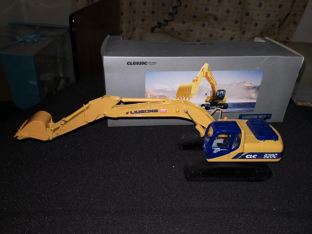 1/35 Liugong CLG920C excavator model (old and rare color livery) 龍工 ...