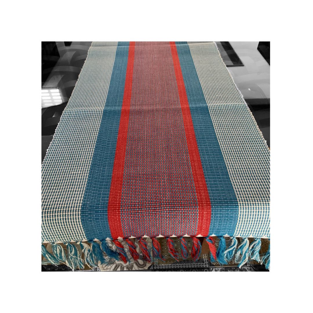 2.5 yards table runner 8-seater, Furniture & Home Living, Kitchenware ...