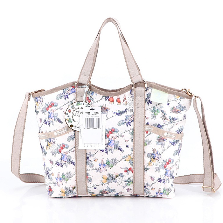 日本 LeSportsac X 彼得兔 Peter Rabbit 白色帆布 CARRYALL 側咩 斜咩袋, 女裝, 手袋及銀包, 多用途袋 ...