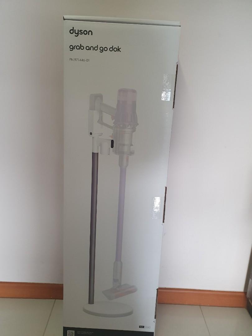 BNIB Dyson V12 detect slim grab & go dok, TV & Home Appliances, Vacuum ...
