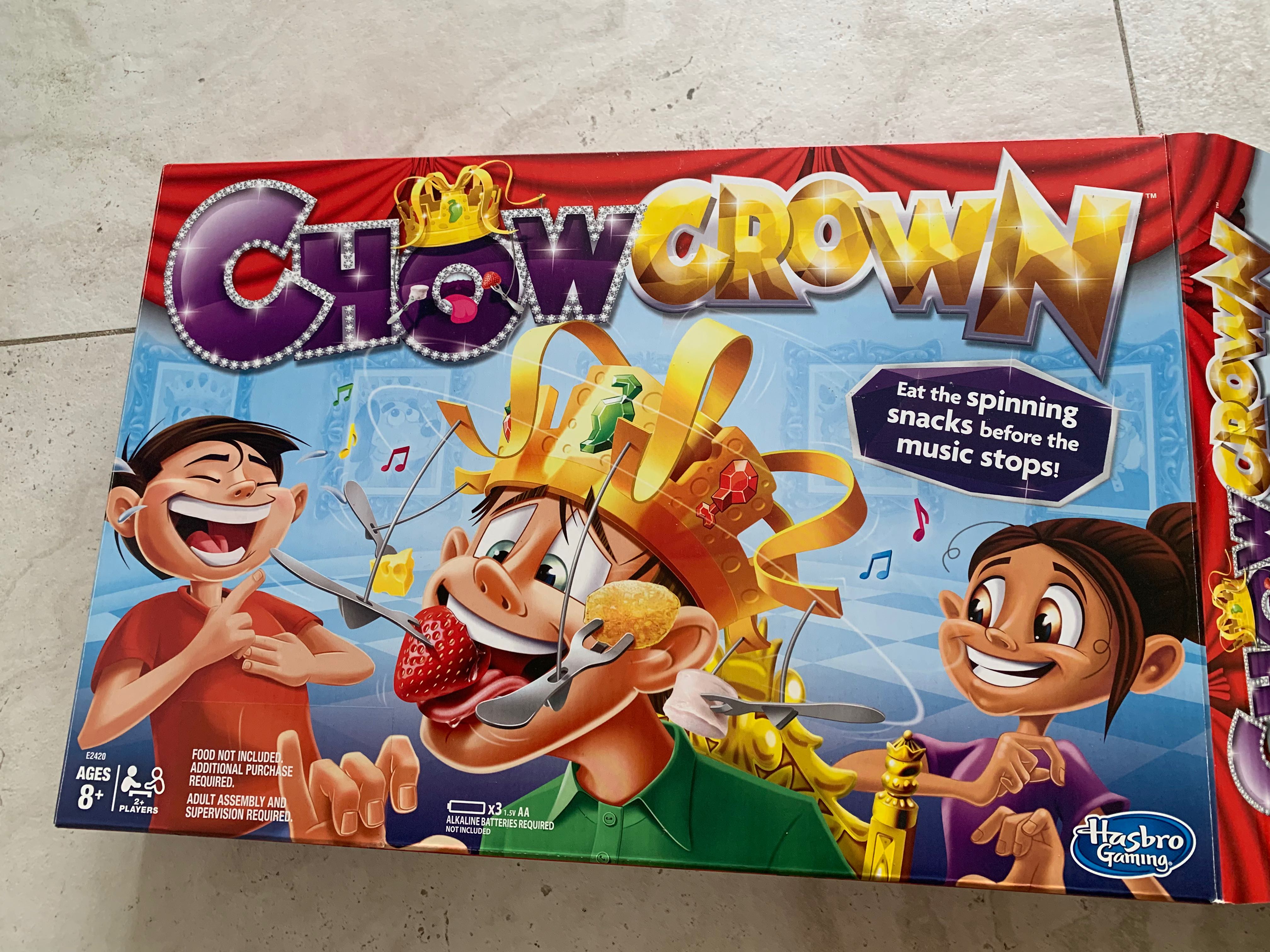 Chow crown (electronic spinning crown snacks food game), Hobbies & Toys ...